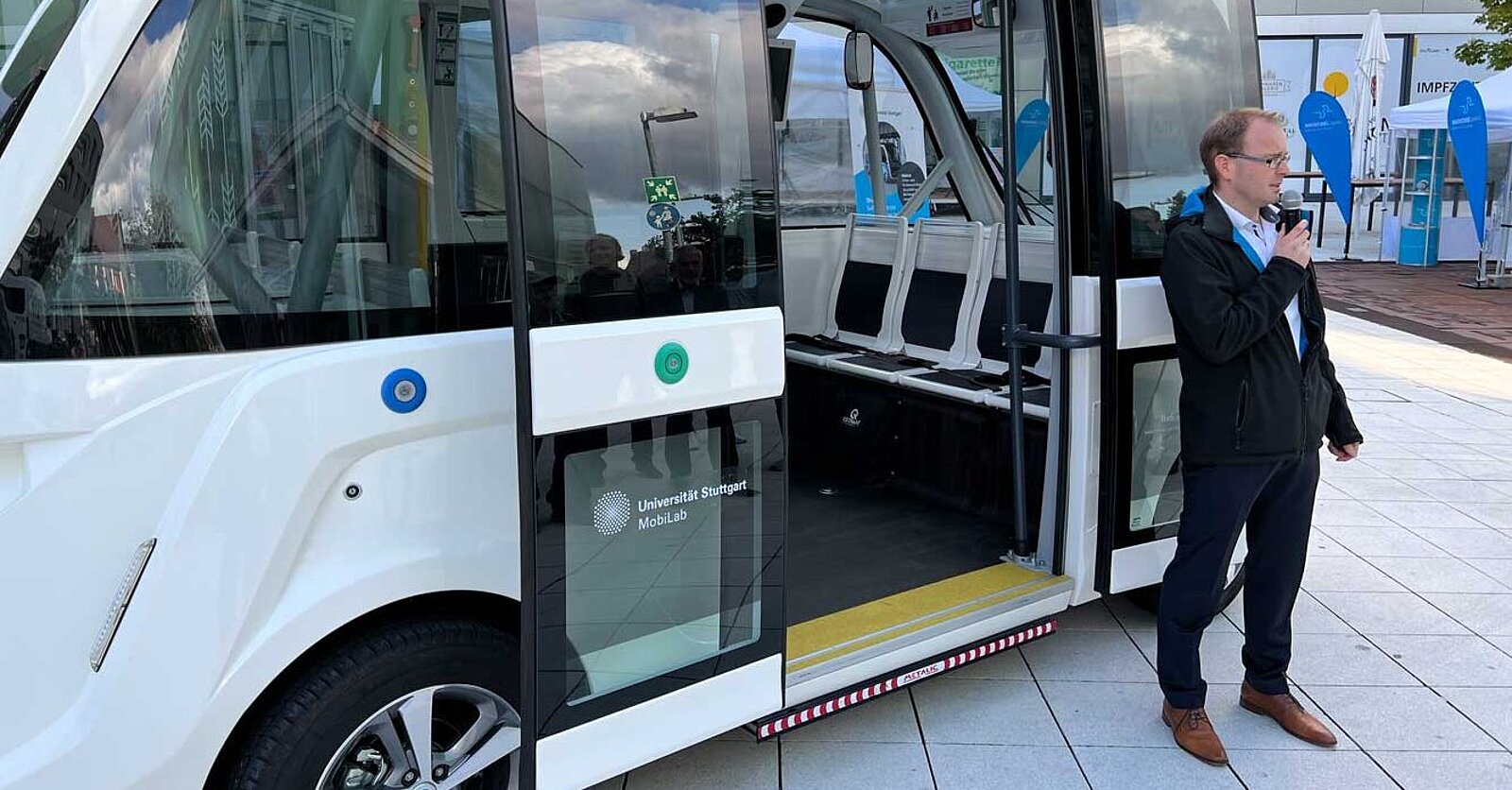 FKFS: Research in Motion: FKFS presents project on its own doorstep in ...